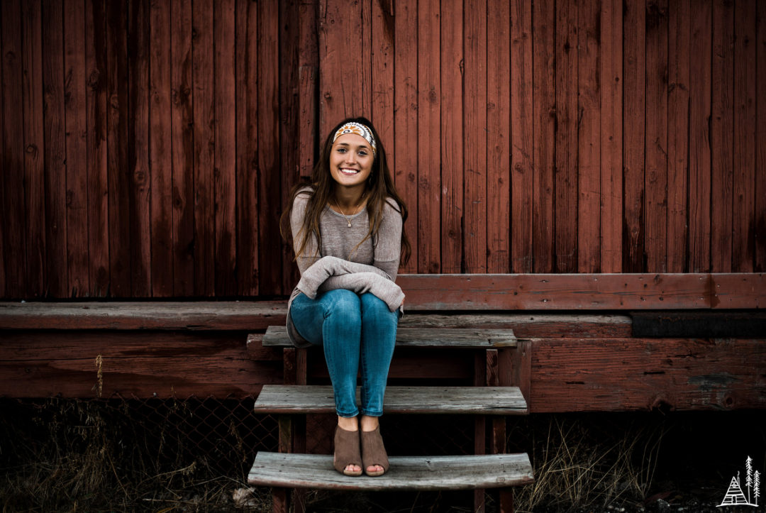 SENIOR // Amber Muskegon, Michigan Kendra Stanley-Mills Photography